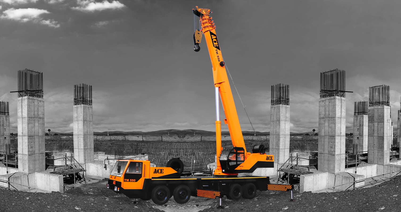 TractorACE || Grúas Montadas